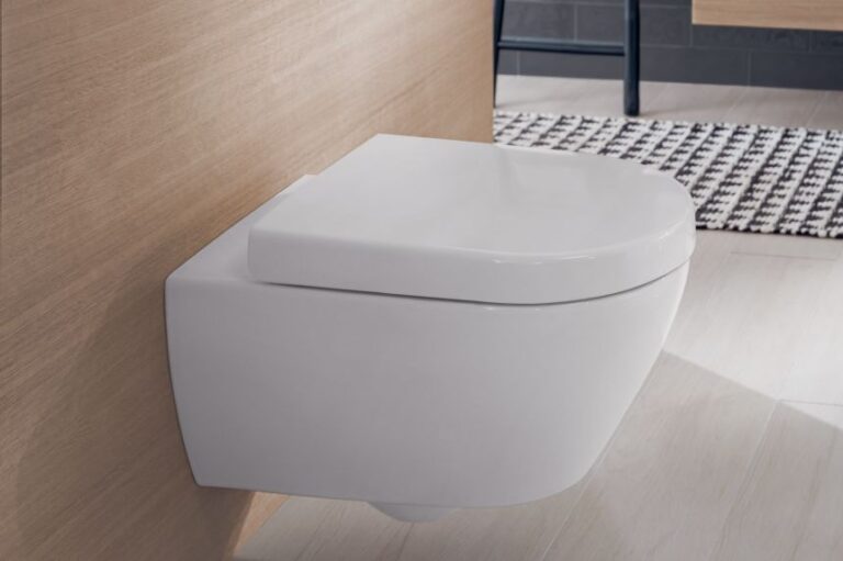 WC avec bride et WC sans bride : quelles différences